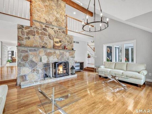 house with 7 bedroom, Easton CT ES105140354