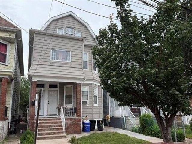 house with 7 bedroom, Elizabeth NJ ES104834590
