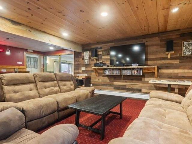 house with 7 bedroom, Eustis ME DS104043487