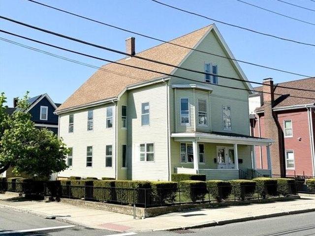 house with 7 bedroom, Everett MA DS102762959