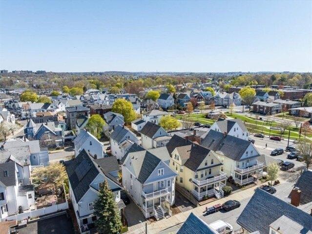 house with 7 bedroom, Everett MA ES105116834