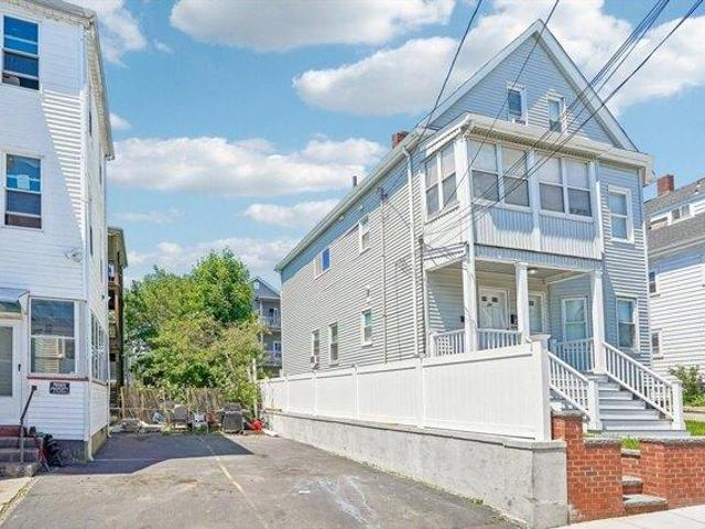 house with 7 bedroom, Everett MA ES103251342