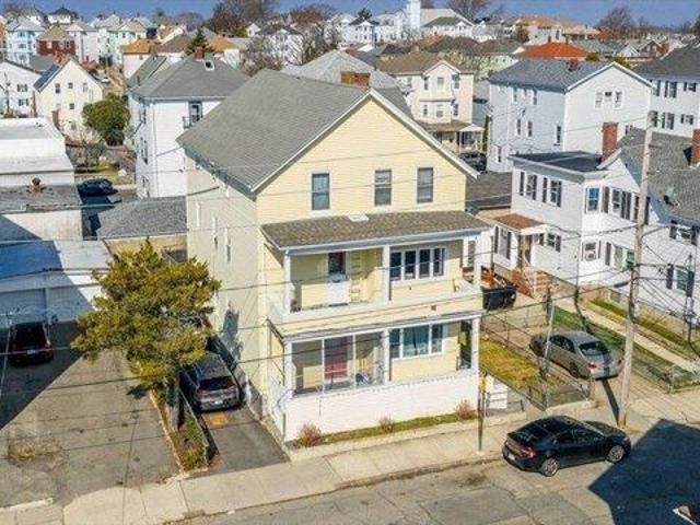 house with 7 bedroom, Fall River MA DLS102761392