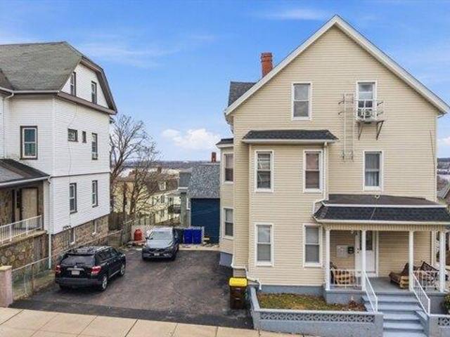 house with 7 bedroom, Fall River MA DS103037980