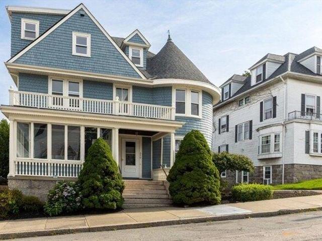 house with 7 bedroom, Fall River MA ES104511111