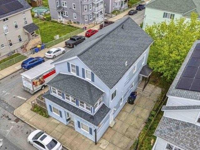 house with 7 bedroom, Fall River MA ES103889672