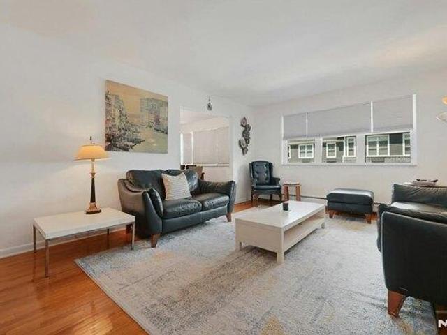 house with 7 bedroom, Fort Lee NJ ES105157731