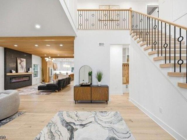 house with 7 bedroom, Florham Park NJ DLS102726096