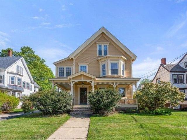 house with 7 bedroom, Franklin MA DS102635695
