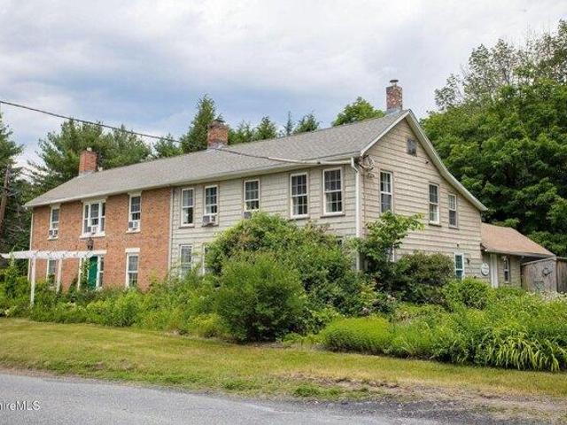 house with 7 bedroom, Great Barrington MA ES104567104
