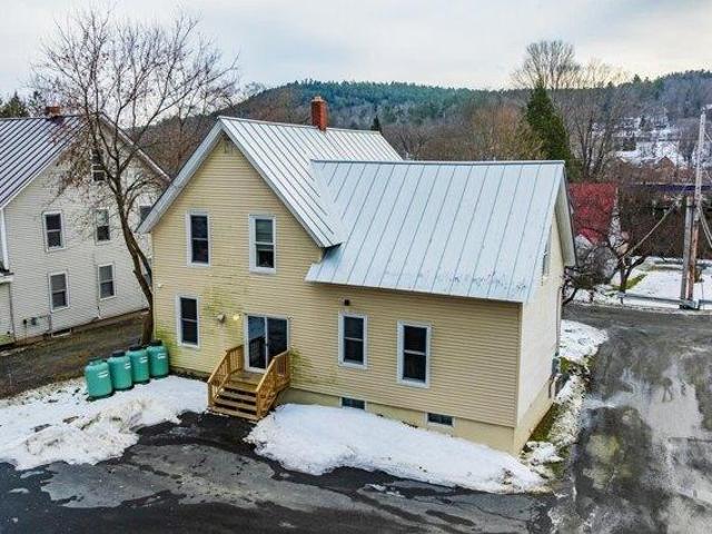 house with 7 bedroom, Hartford VT DS103188974