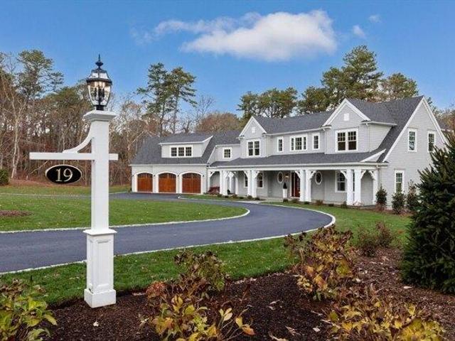 house with 7 bedroom, Harwich MA DLS102565492