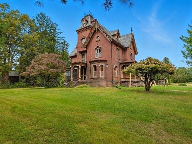 house with 7 bedroom, Hatfield MA DS103809637