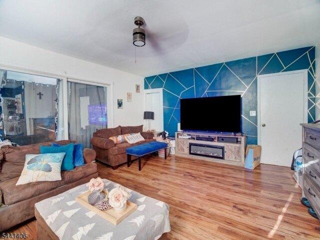 house with 7 bedroom, Hillside NJ ES104808319