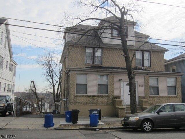 house with 7 bedroom, Irvington NJ DLS102586313
