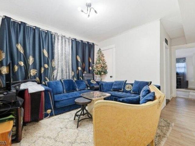 house with 7 bedroom, Irvington NJ ES105141452