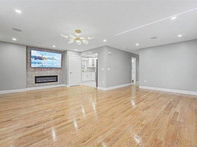 house with 7 bedroom, Jamaica NY DS101801901