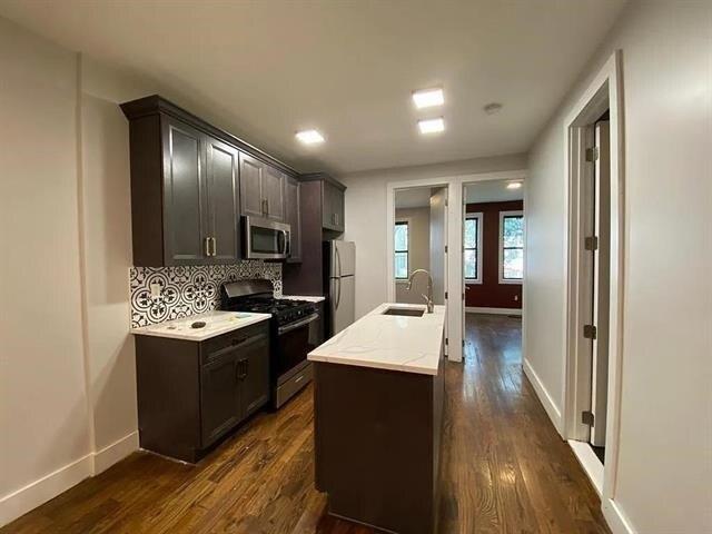 house with 7 bedroom, Jersey City NJ DS104410252