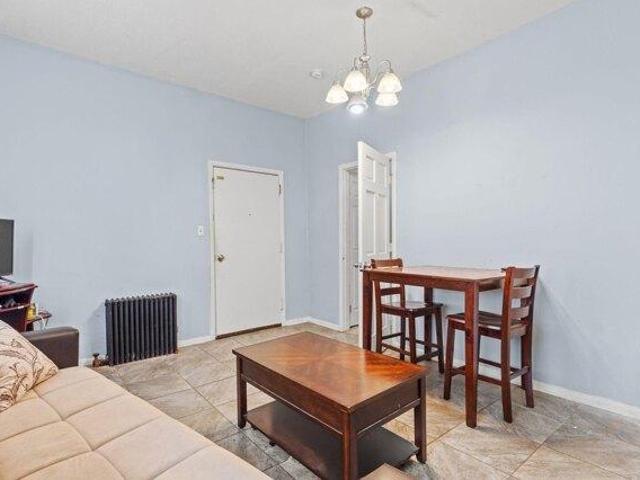 house with 7 bedroom, Jersey City NJ ES103186429