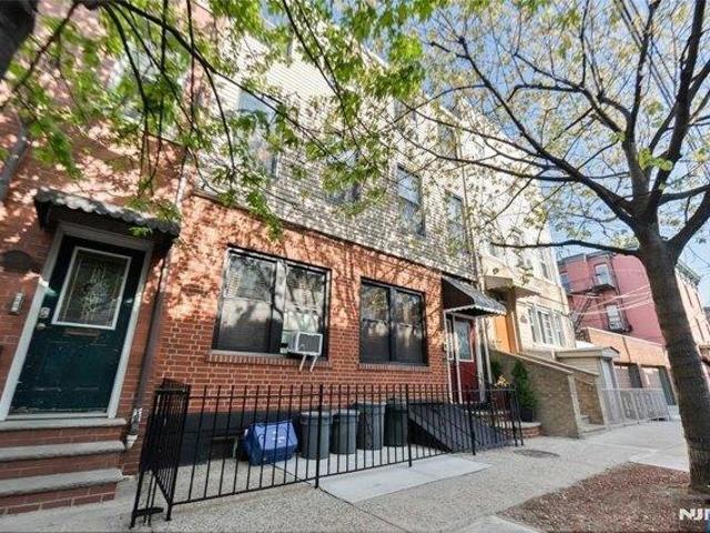 house with 7 bedroom, Jersey City NJ ES103187062