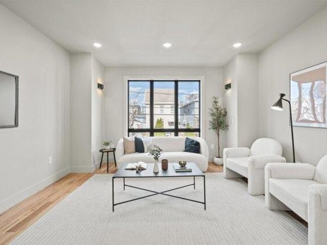 house with 7 bedroom, Jersey City NJ ES104189398