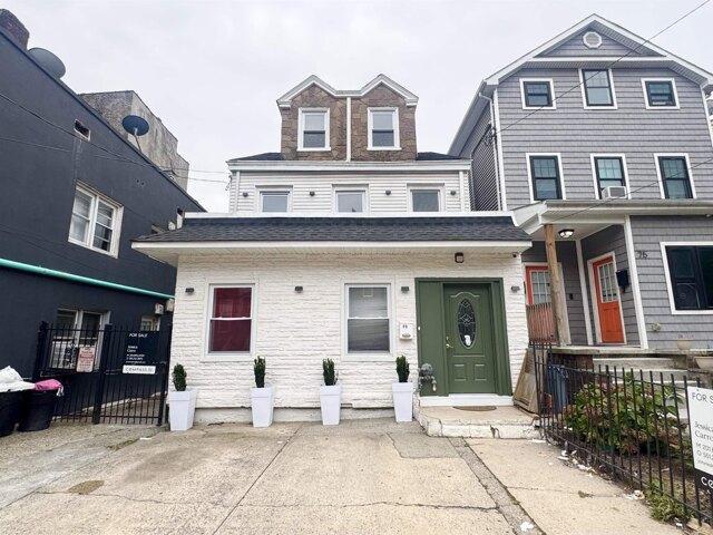 house with 7 bedroom, Jersey City NJ ES104441988