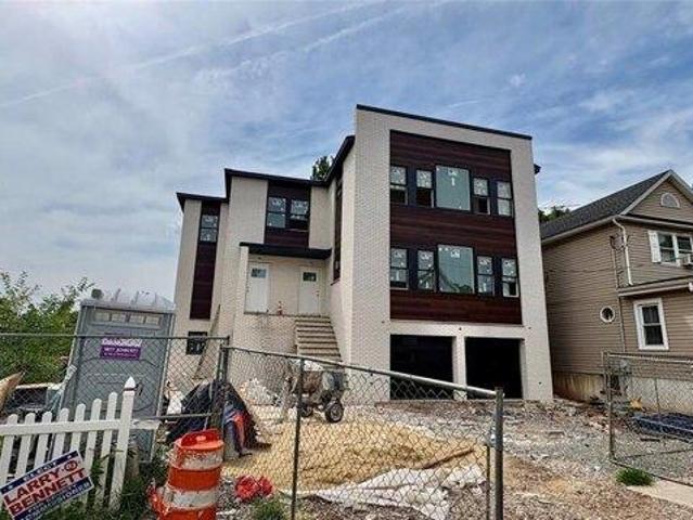 house with 7 bedroom, Kearny NJ ES104688268