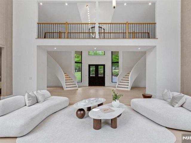 house with 7 bedroom, Kinnelon NJ ES104853283