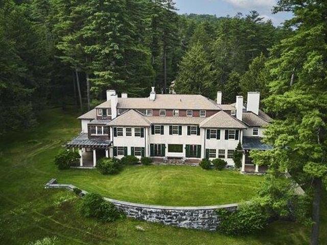 house with 7 bedroom, Lenox MA DLS102478116