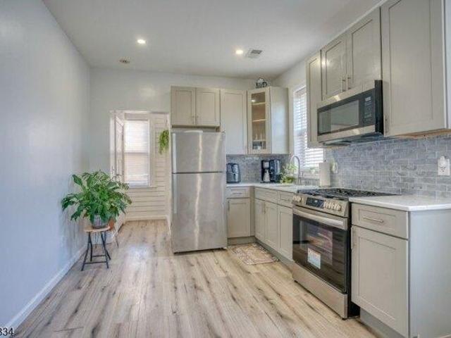 house with 7 bedroom, Linden NJ DS104263483