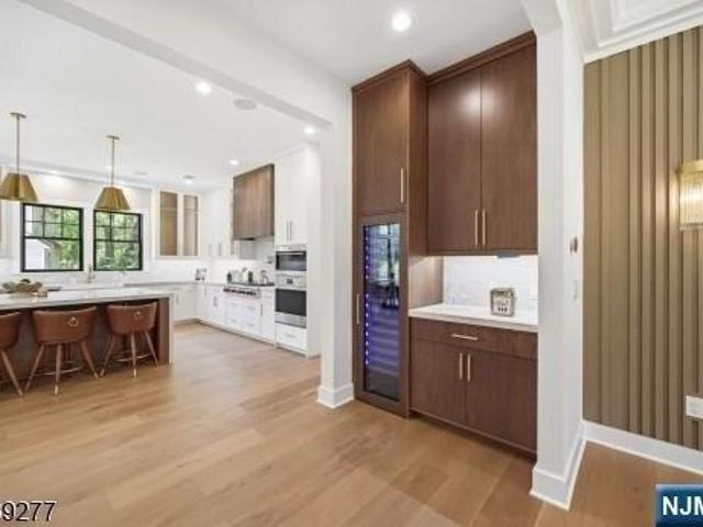 house with 7 bedroom, Livingston NJ ES104831357