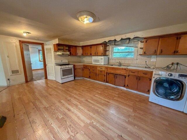 house with 7 bedroom, Lowell MA ES104852995