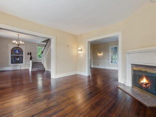 house with 7 bedroom, Marblehead MA ES103809004