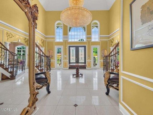 house with 7 bedroom, Marlboro NJ ES105174494