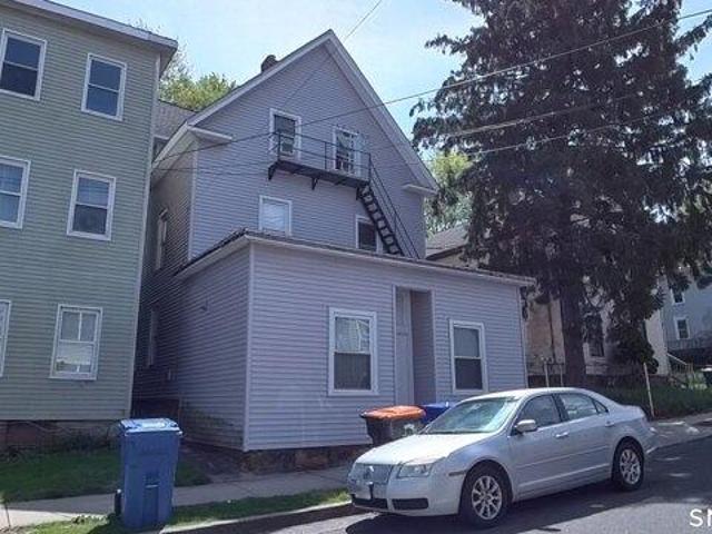 house with 7 bedroom, Meriden CT DS103102193