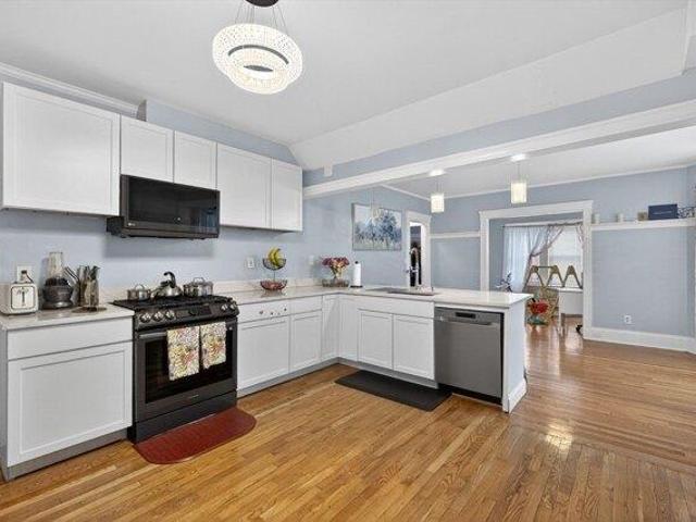 house with 7 bedroom, Milton MA DS102343123