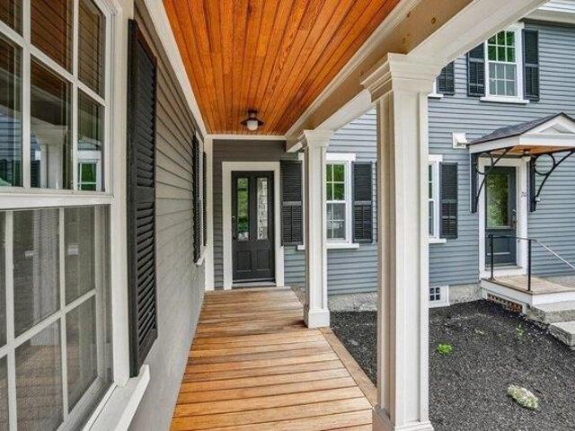house with 7 bedroom, Milford NH ES104236339