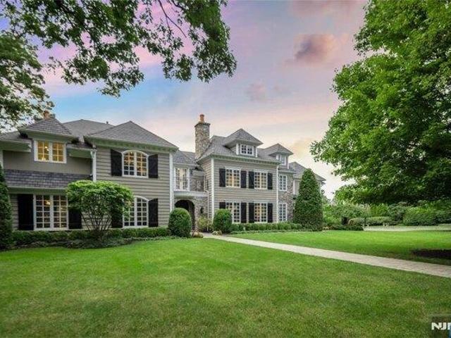 house with 7 bedroom, Millburn NJ DLS102478864