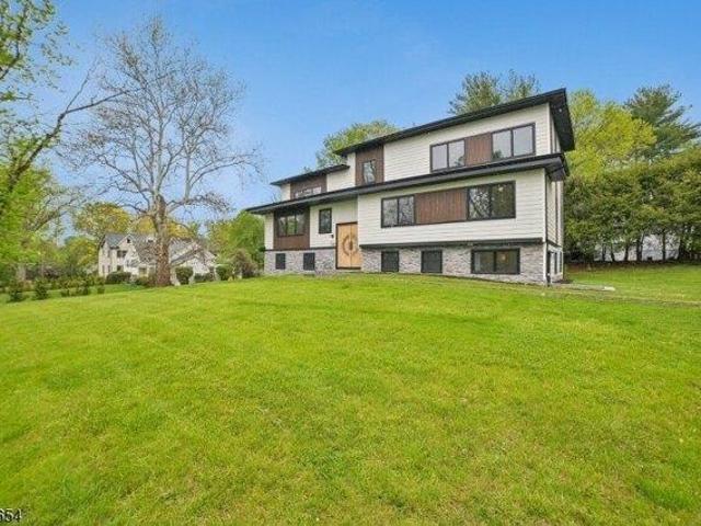 house with 7 bedroom, Millburn NJ ES104852324