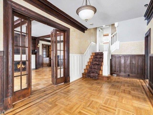 house with 7 bedroom, Mountain Lakes NJ DLS101899460