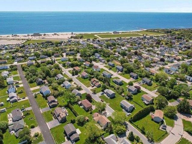 house with 7 bedroom, Narragansett RI ES105105067