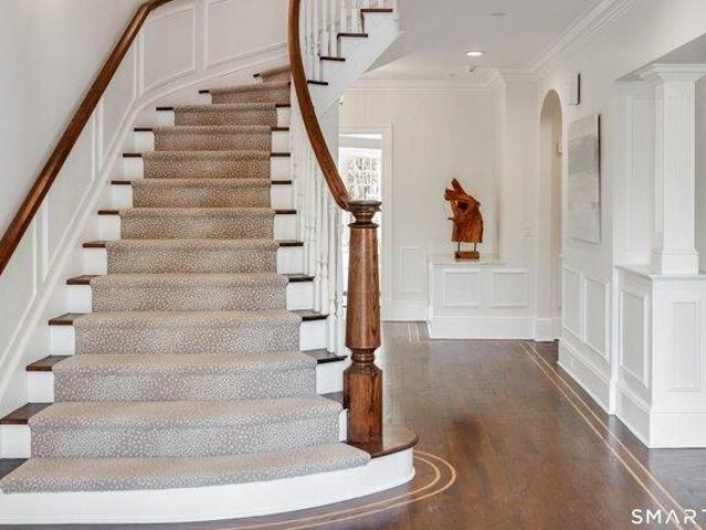 house with 7 bedroom, New Canaan CT DLS101629755