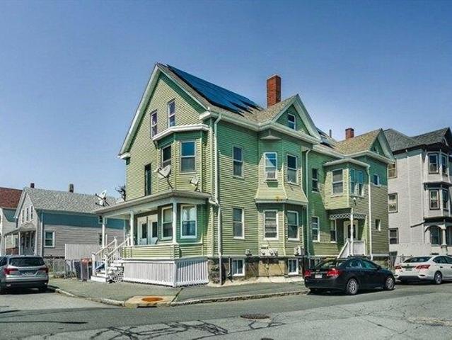 house with 7 bedroom, New Bedford MA DS102776711