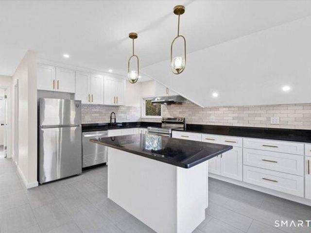 house with 7 bedroom, New Haven CT DS104376665