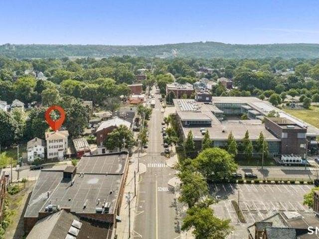 house with 7 bedroom, New Haven CT ES104608132