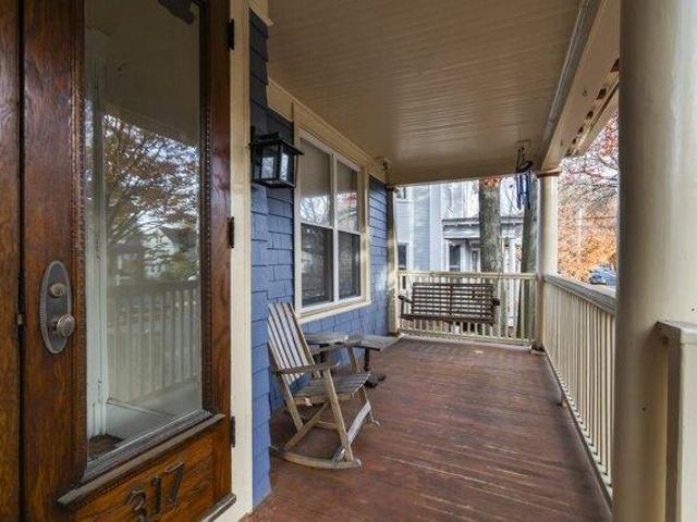 house with 7 bedroom, New Haven CT ES104374778