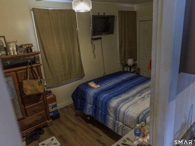 house with 7 bedroom, New Haven CT ES105123877