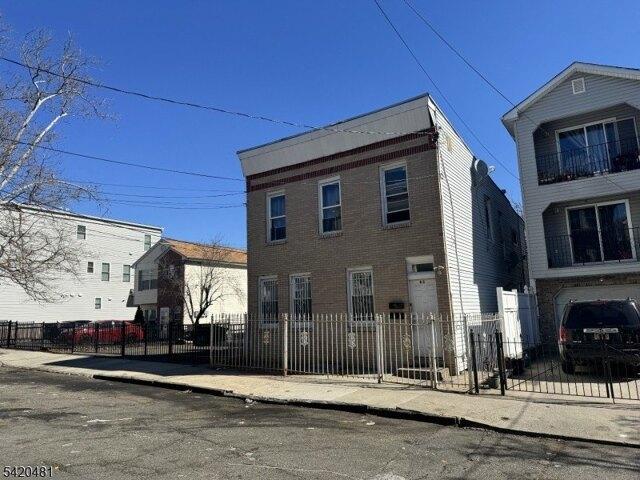 house with 7 bedroom, Newark NJ DS101998285