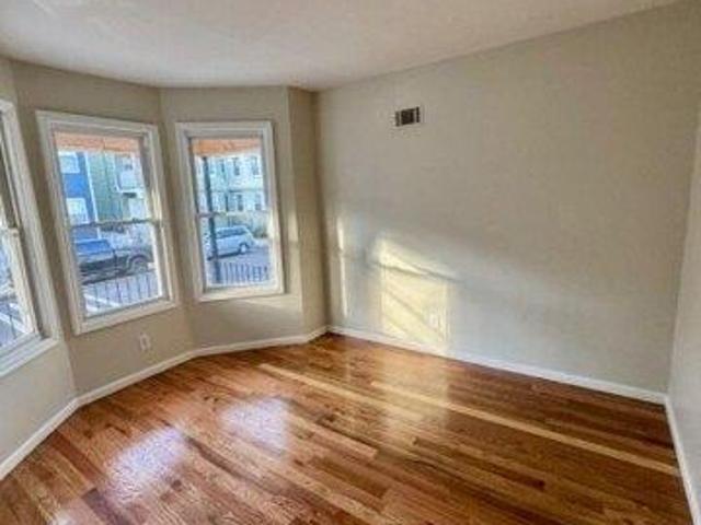 house with 7 bedroom, Newark NJ DS102215597
