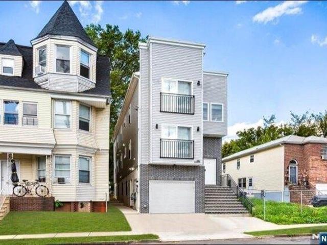 house with 7 bedroom, Newark NJ DS102285486
